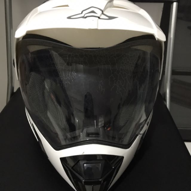 full face helmet, Motorcycles, Motorcycle Apparel on Carousell