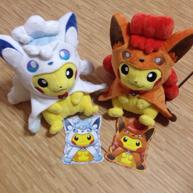 Poncho Pikachu Alola Vulpix (Rokon) Plushie, Hobbies & Toys, Toys ...