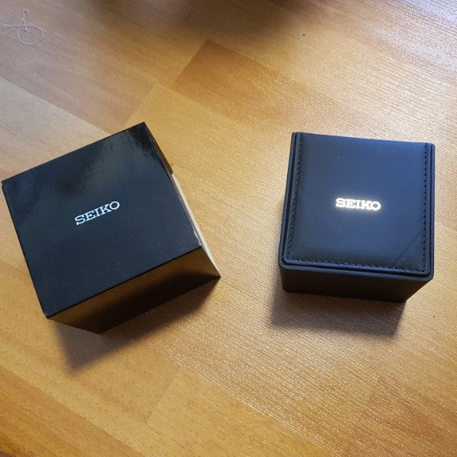 Seiko Watch Box, Men's Fashion, Watches & Accessories, Watches on Carousell
