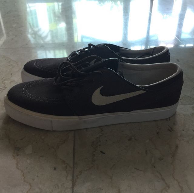 Stefan Janoski OG (Graphite), Men's Fashion, Footwear, Sneakers on ...