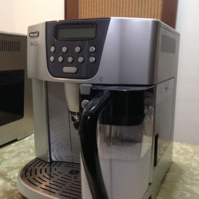 迪朗奇義式卡布奇諾咖啡機 全自動咖啡機 Delonghi Magnifica ESAM4500, 電視及其他電器 , 轉換器及插頭在旋轉拍賣