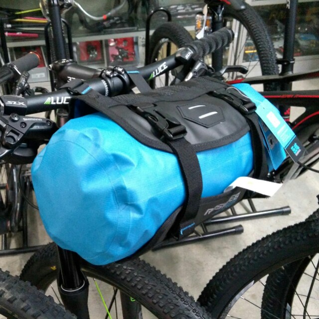 Front loader Bag, Sports Equipment, Exercise & Fitness, Cardio ...