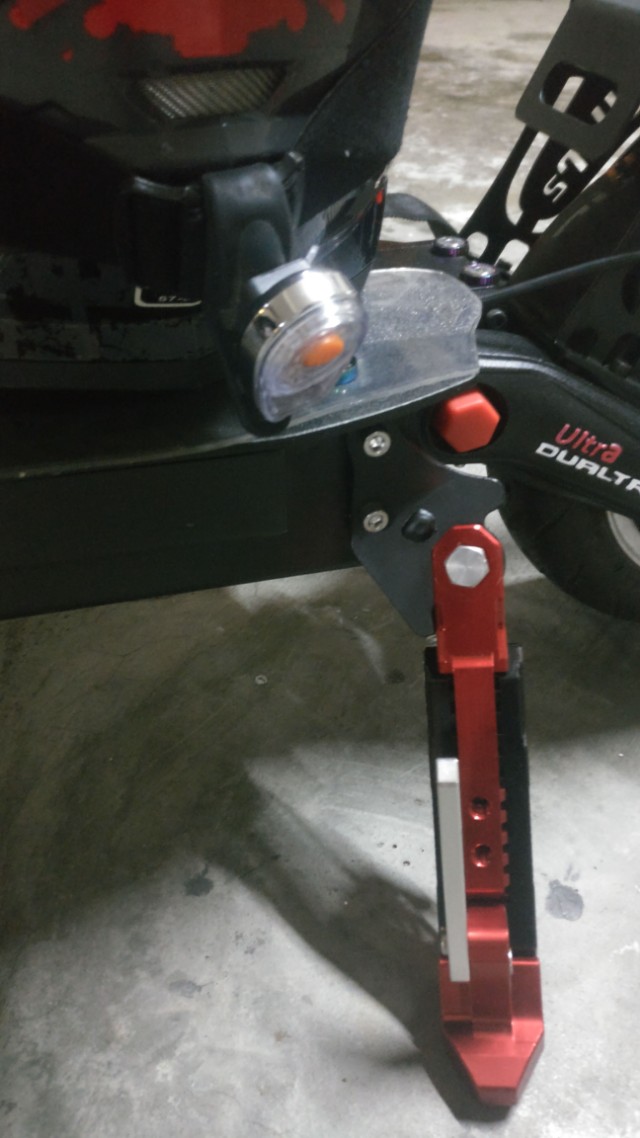 Spirit beast side stand mount bracket only Dualtron, Sports Equipment ...