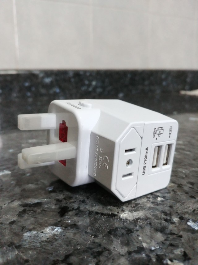 Universal Travel Adaptor (3A 250V~), Computers & Tech, Parts ...