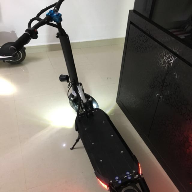 E-SCOOTER FURCHER 4, Sports Equipment, PMDs, E-Scooters & E-Bikes ...