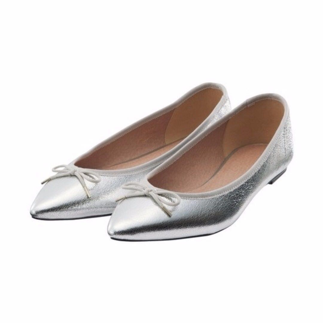 GU Pointed Ballet Shoes (Silver), Women's Fashion, Footwear, Flats on ...