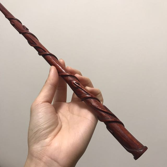 Harry Potter Hermione Granger Vine Collectible Wand, Hobbies & Toys ...