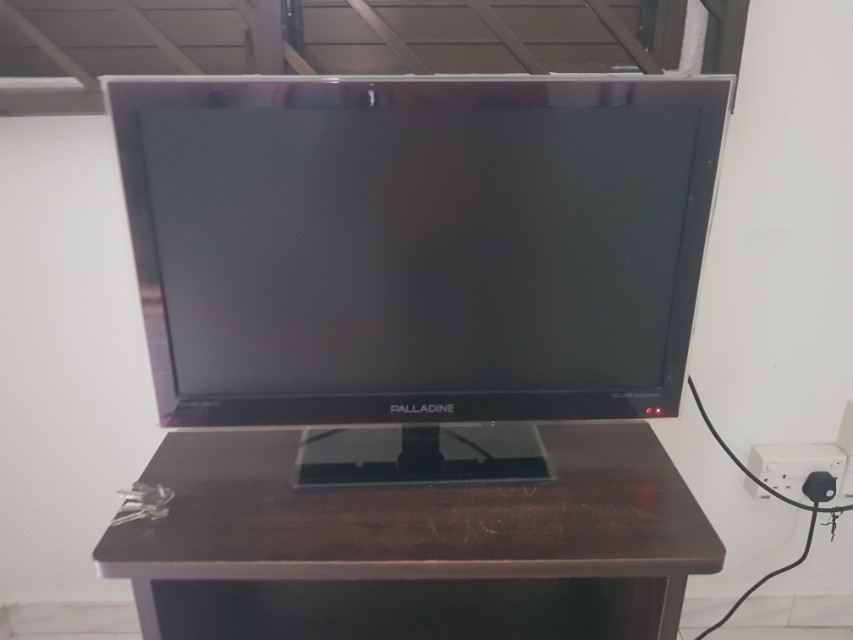 Palladine TV, TV & Home Appliances, TV & Entertainment, TV on Carousell