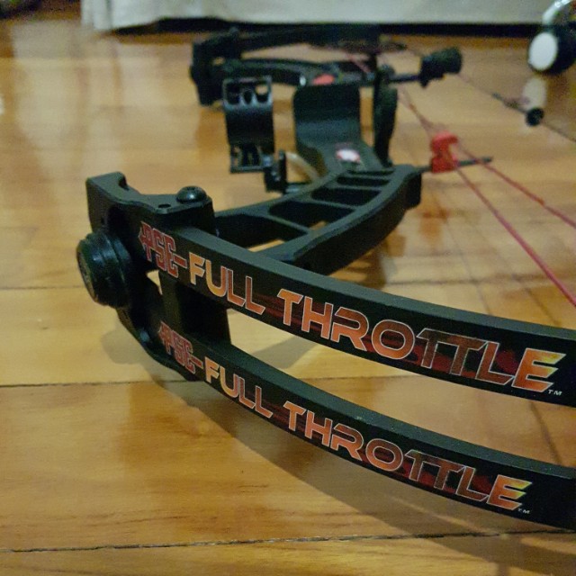 PSE Full Throttle | Professional Compound Bow, Sports Equipment ...