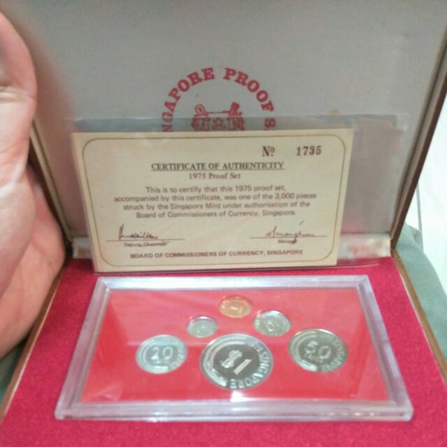Singapore 1975 Proof set, Hobbies & Toys, Collectibles & Memorabilia, Currency on Carousell