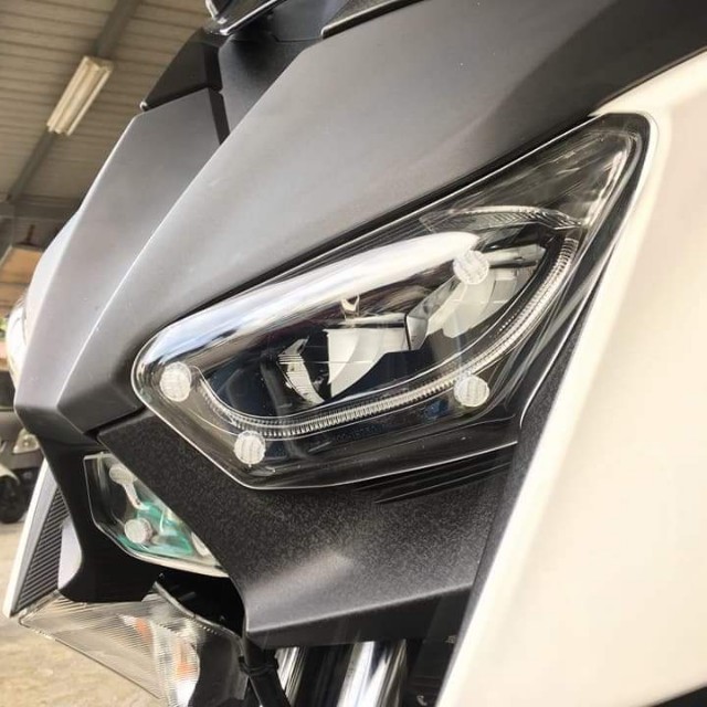 Yamaha Xmax 300 Clear Headlight Protector Cover, Motorcycles ...