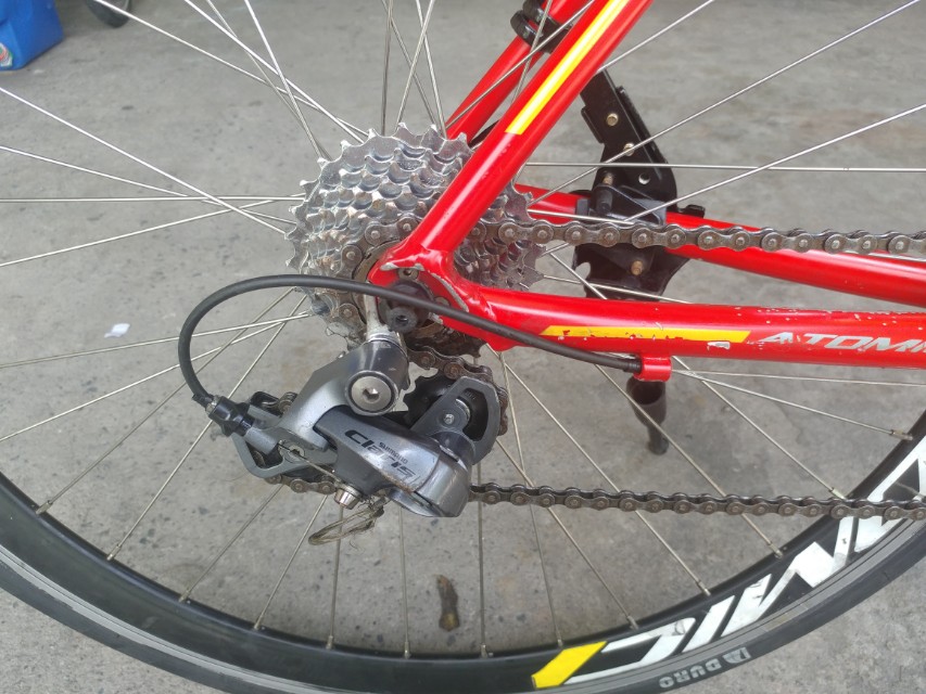 Atomic Road Bike, Sports Equipment, Bicycles & Parts, Bicycles on Carousell