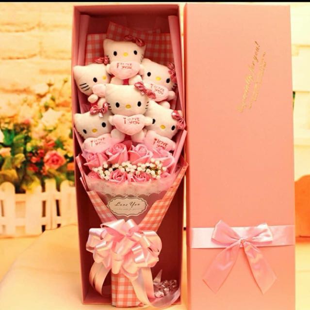 Hello kitty flower Bouquet, Hobbies & Toys, Stationery & Craft ...