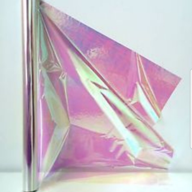 (Lf) iridescent cellophane/unicorn skin, Bulletin Board on Carousell