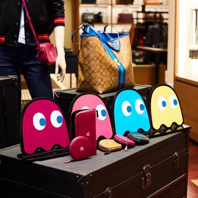 Coach Signature Pac man, Women's Fashion, Bags & Wallets, Purses ...