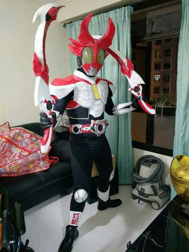 (FAST DEAL) Kamen Rider Agito - Shinning Agito Cosplay Suit, Hobbies ...