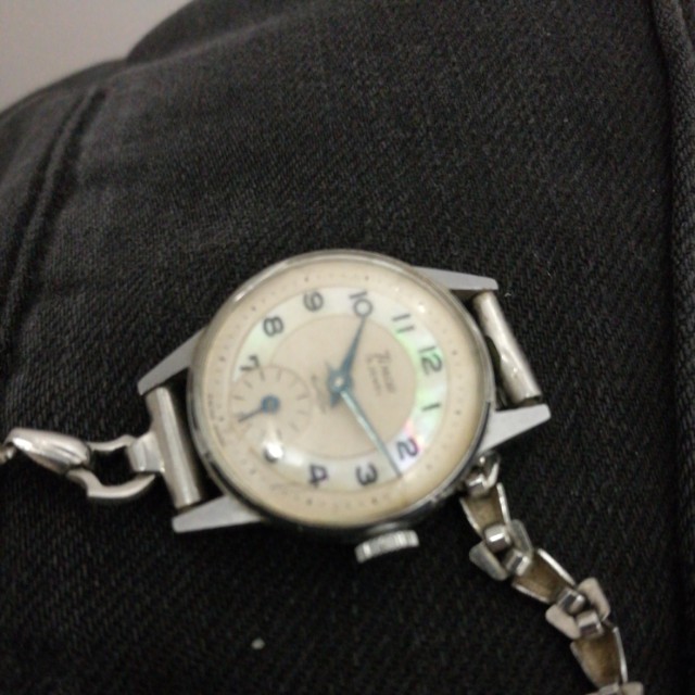 * Rare 1940s Timor mother of pearl inlay mechanical swiss ladies watch ...