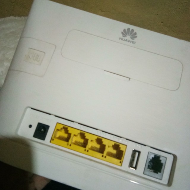 Huawei B315s-936 WiFi Router, Computers & Tech, Parts & Accessories ...