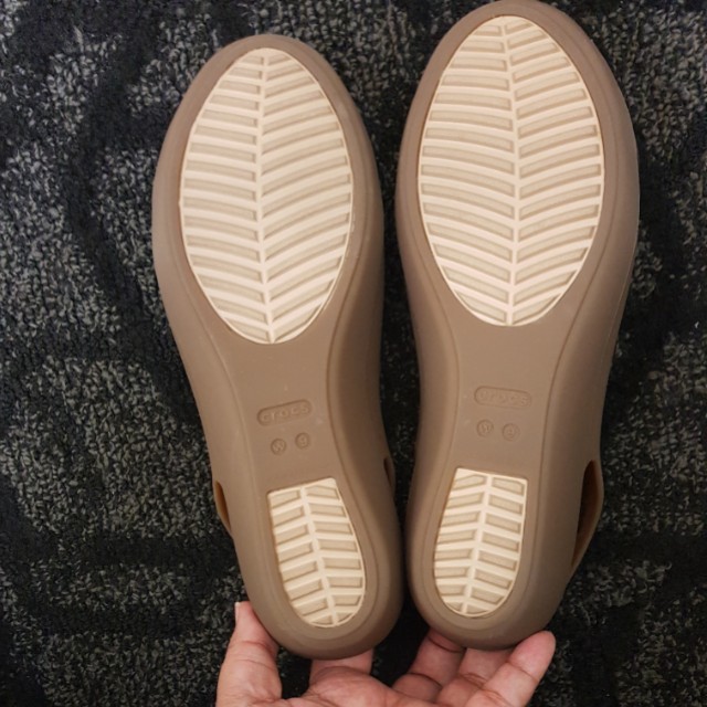 Crocs Isabella Slingback Size W9, Women's Fashion, Footwear, Sandals on ...