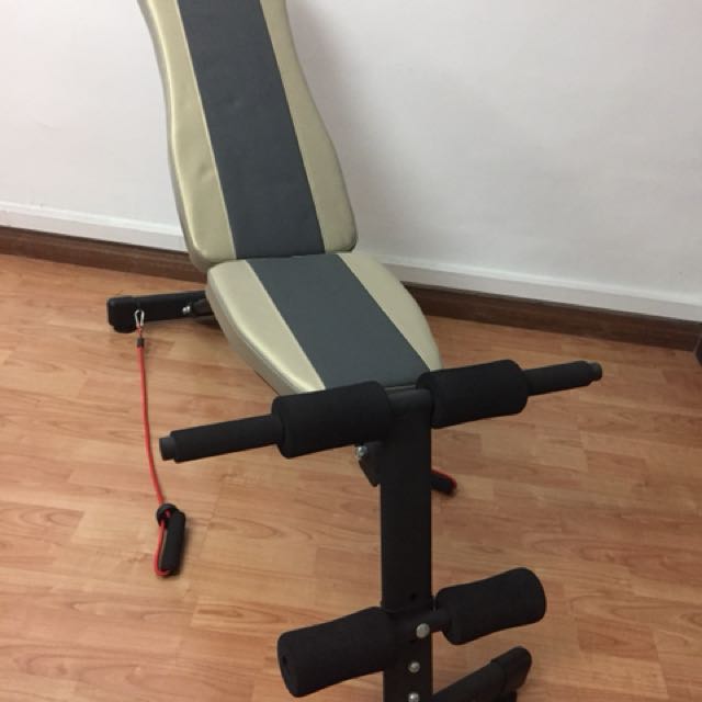 DDS Exercise Bench, Sports Equipment, Exercise & Fitness, Cardio ...