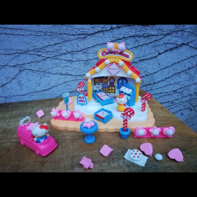 HELLO KITTY Candy Shop playset, Hobbies & Toys, Toys & Games on Carousell
