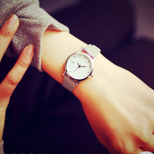 Korean Stainless Steel Quartz Wrist Watch (Silver), Women's Fashion ...