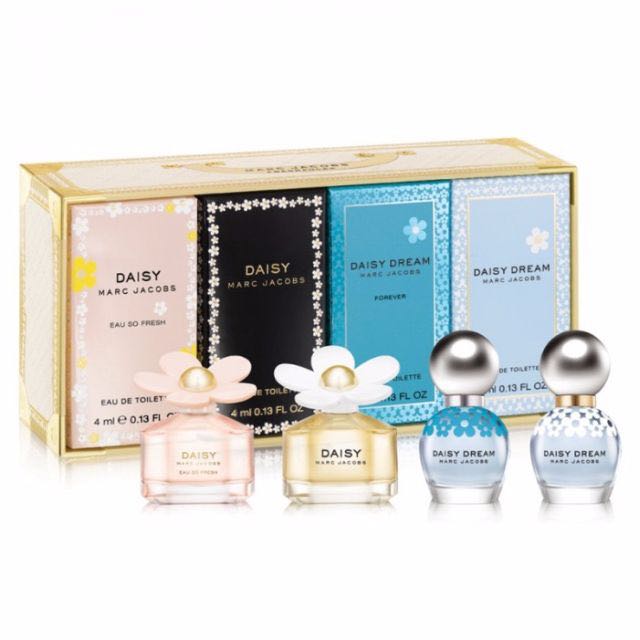 Marc Jacobs Miniature Fragrances Set (Dream EDT / Dream EDP / Daisy EDT ...