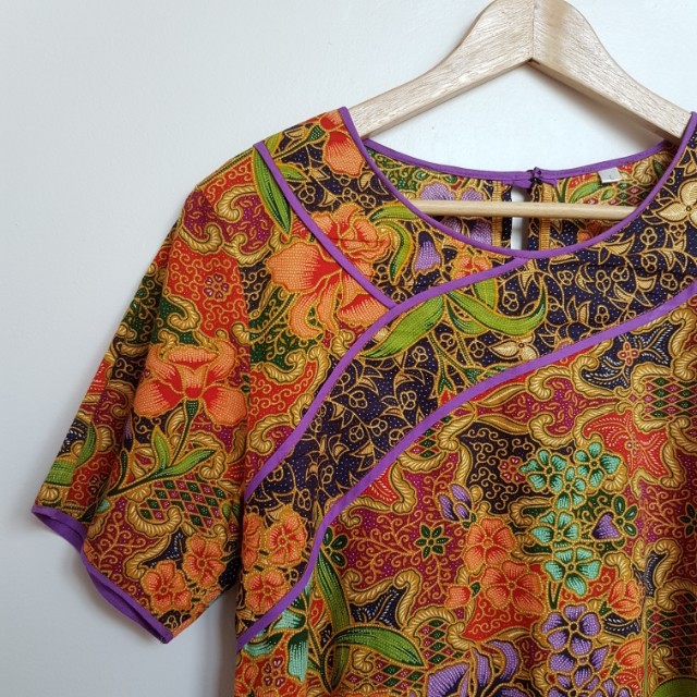 Nyonya Batik Sam Foo Set, Women's Fashion, Tops, Blouses on Carousell