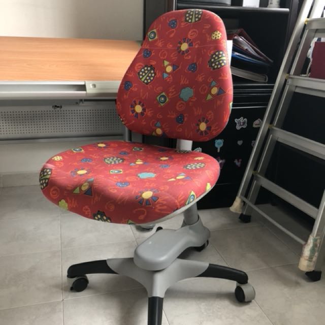 Comf-pro children adjustable ergonomic desk and chair, Babies & Kids ...