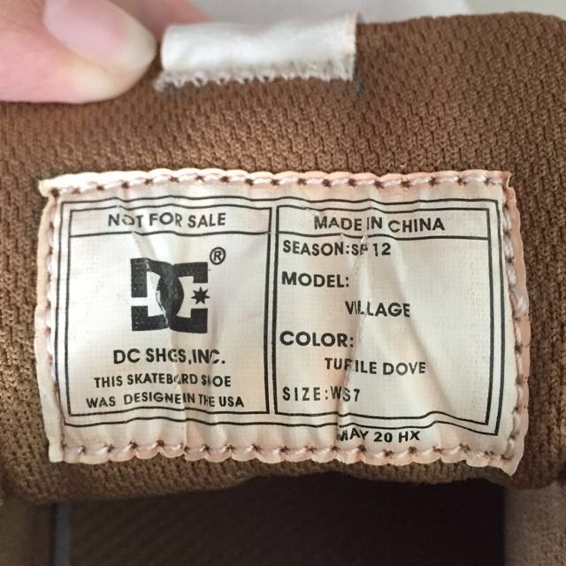 DC Suede, Women's Fashion, Footwear, Sneakers on Carousell