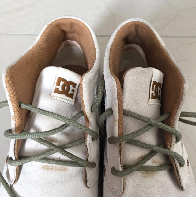 DC Suede, Women's Fashion, Footwear, Sneakers on Carousell