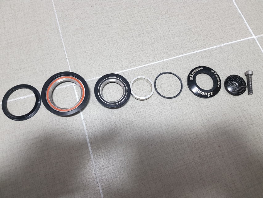 Fireeye Iris B56, Sports Equipment, Bicycles & Parts, Bicycles on Carousell