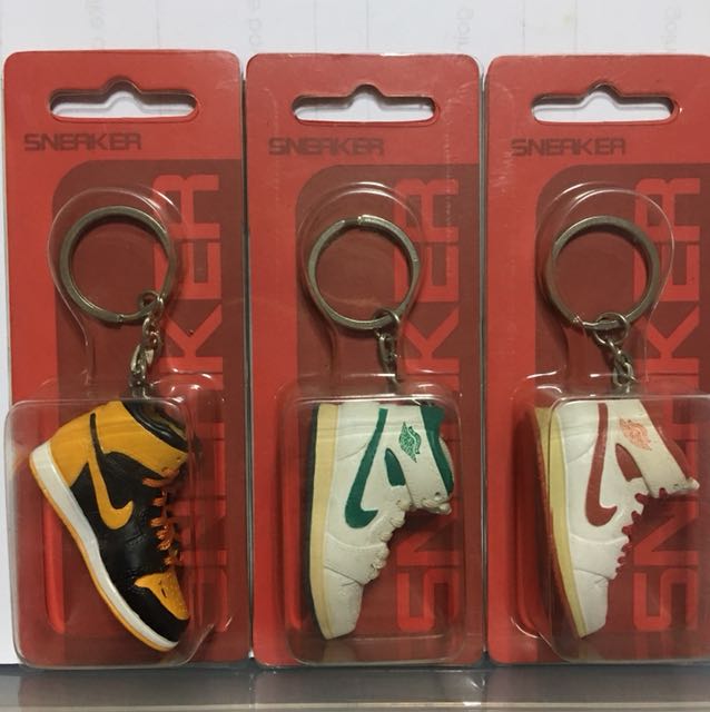 Nike Air Jordan Keychains (sold separately), Men's Fashion, Activewear ...