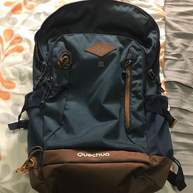 Quechua Backpack, Men's Fashion, Bags, Backpacks on Carousell