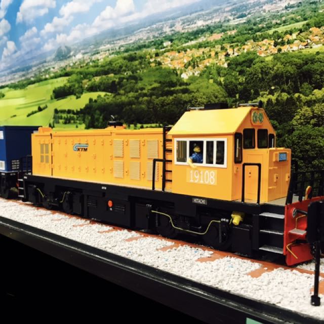 Miniature Train Locomotive G Scale -Locomotive Train KTM Class 19 ...