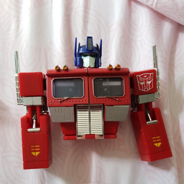 Optimus prime mp01 masterpiece., Hobbies & Toys, Toys & Games on Carousell