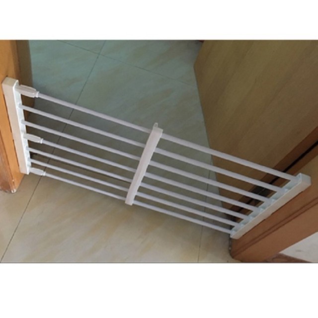 Retractable Gate/Divider, Furniture & Home Living, Bathroom & Kitchen ...