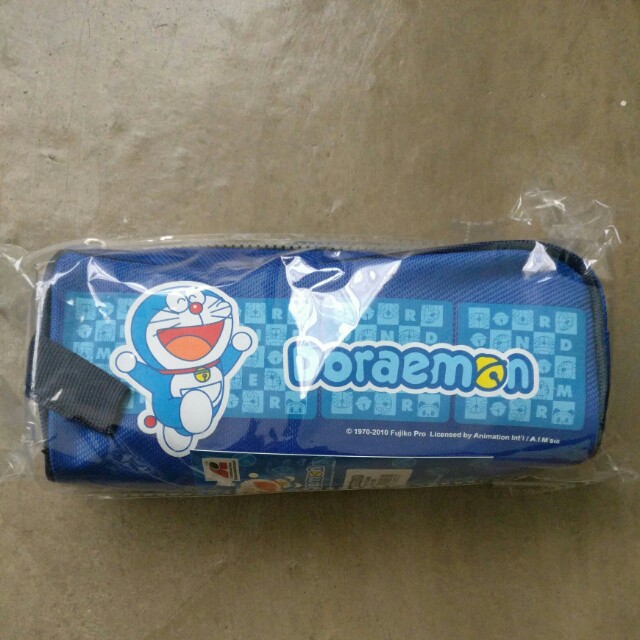Doraemon Pencil Case, Hobbies & Toys, Stationery & Craft, Stationery ...
