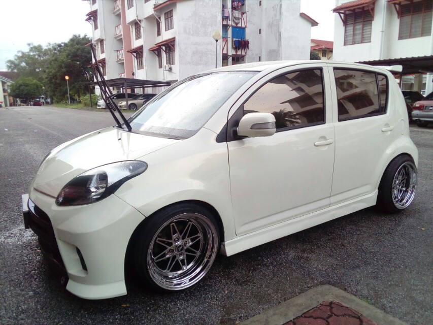 Rim Equip 17 10jj superchrome, Auto Accessories on Carousell