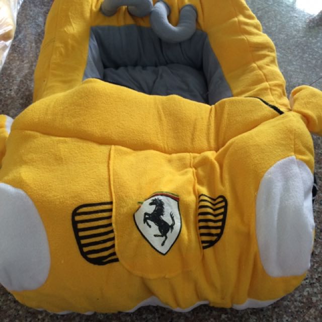 Yellow Ferrari Model Cushion Bed, Pet Supplies, Homes & Other Pet ...