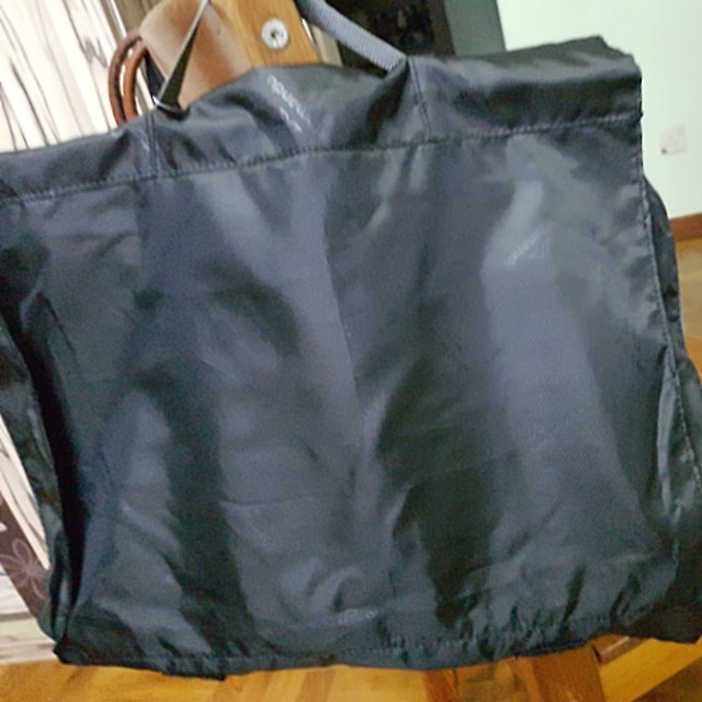 Kathmandu Packing Cell, Men's Fashion, Bags, Backpacks on Carousell