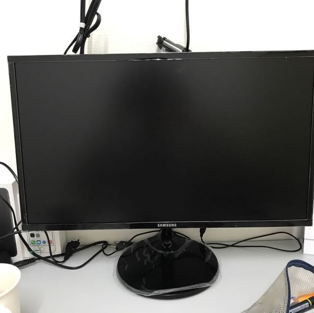 Samsung LED monitor 24 inch, Computers & Tech, Desktops on Carousell