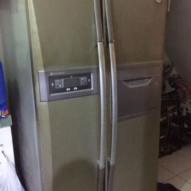 Sirang ref take 2 for 1k!!, TV & Home Appliances, Kitchen Appliances ...