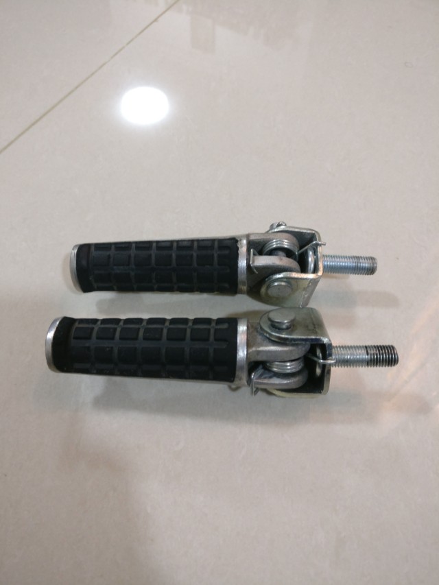 Yamaha Rxz chrome suspension yss and rear foot rest hly, Motorcycles ...