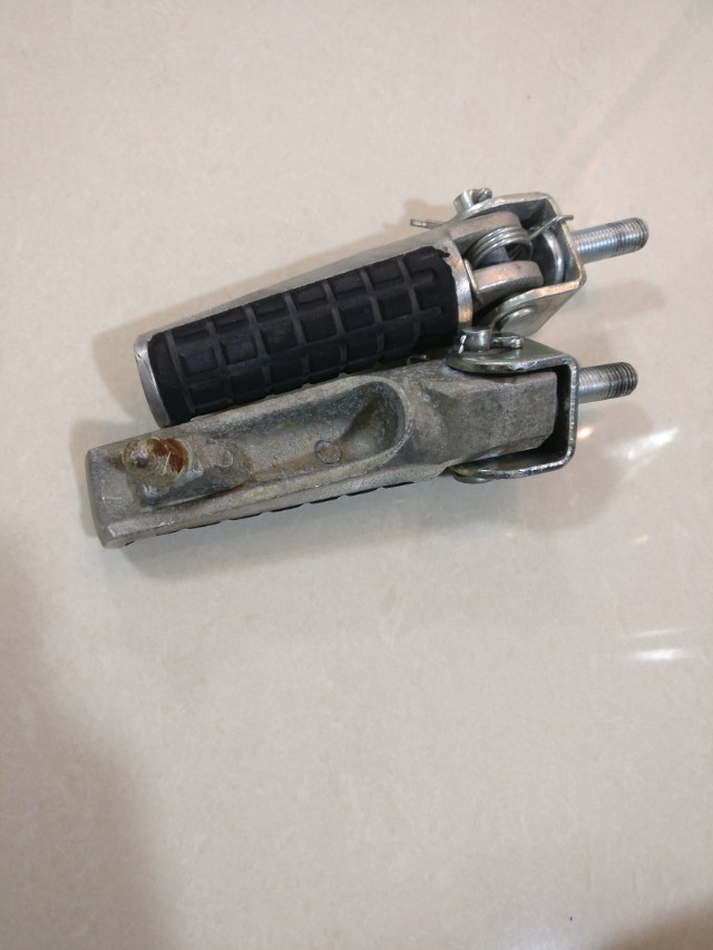 Yamaha Rxz chrome suspension yss and rear foot rest hly, Motorcycles ...