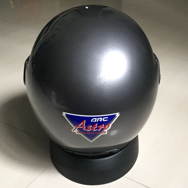 Arc Astro Helmet, Motorcycles, Motorcycle Apparel on Carousell
