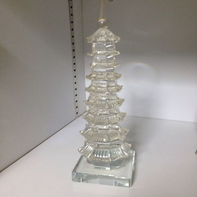 Crystal Pagoda, Women's Fashion, Jewelry & Organisers, Precious Stones ...