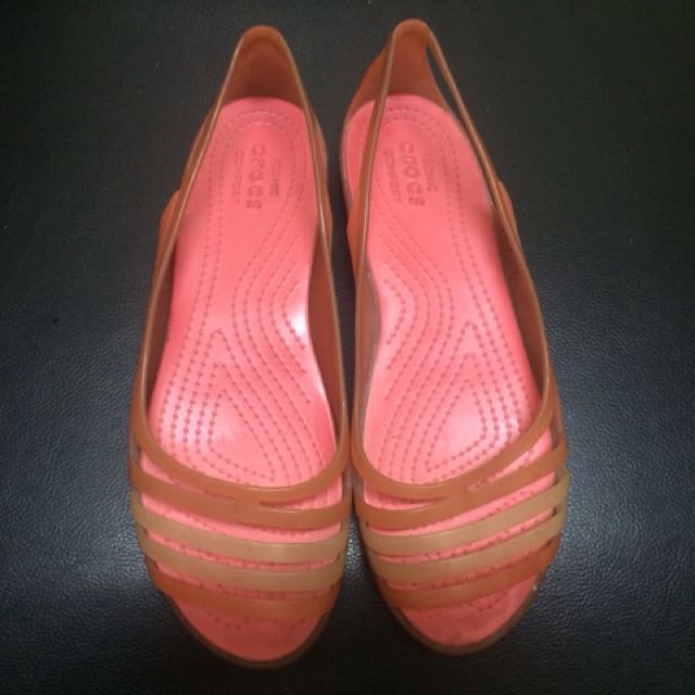 Original Iconic Crocs Comfort, Women's Fashion, Footwear, Slippers and ...