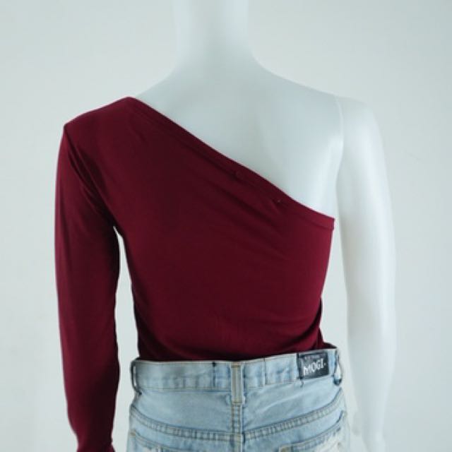 Venus Cut Top, Women's Fashion, Tops, Others Tops on Carousell