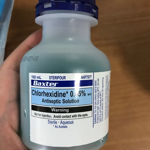 Oralsept Chlorhexidine Mouthwash 300 Ml